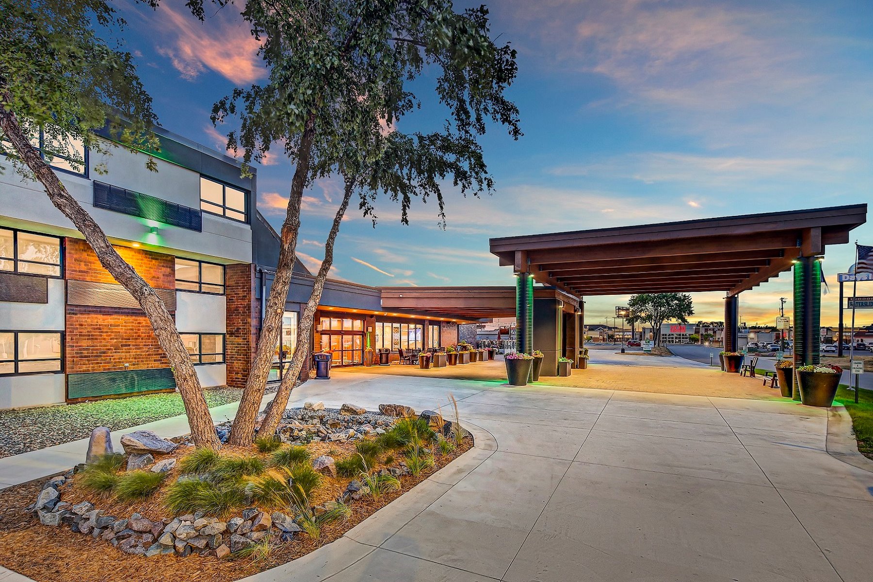 Accessible Hotel | Holiday Inn & Suites St. Cloud